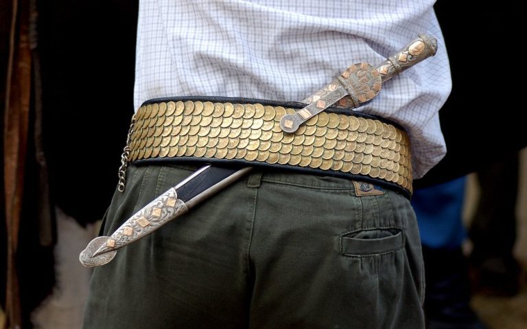 The Fascinating History and Uses of the Facón Knife - Pieces of Argentina